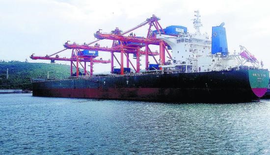 Visakhapatnam Port Authority | Handling Facilities